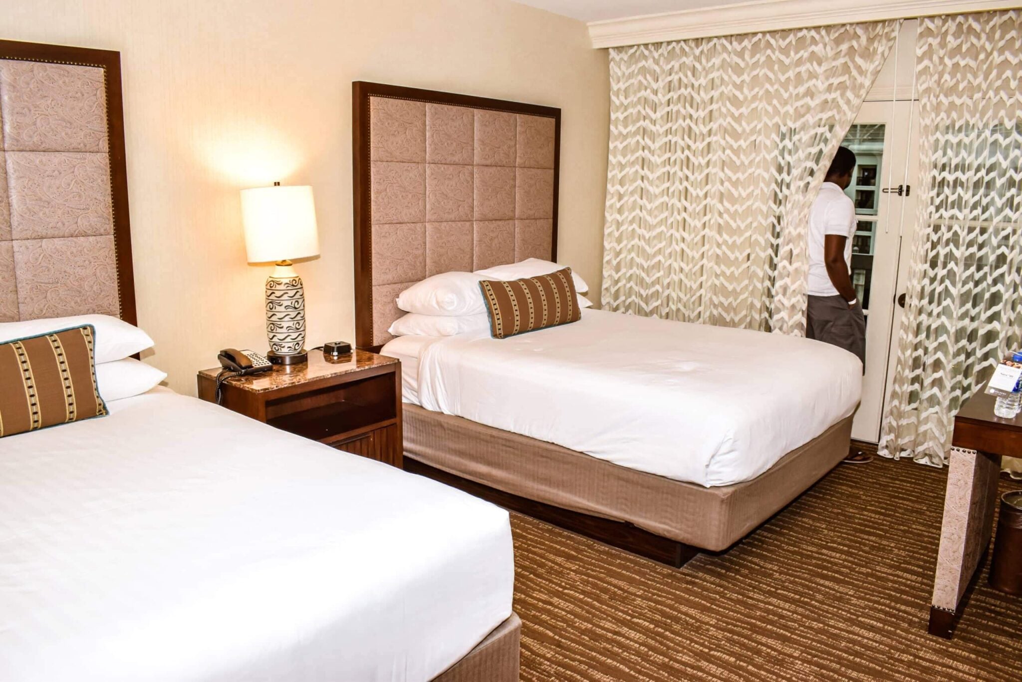 Gaylord Hotel: The Ultimate Gaylord Texan Review - Afrostylicity